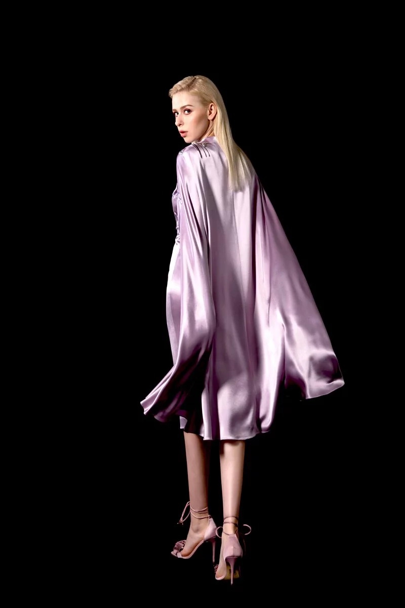 勿忘我刺繡披風式洋裝_京繡 Jing Xiu Collection_Khieng COUTURE_Shop Now | Khieng ...