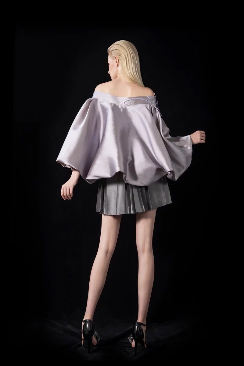鳳凰刺繡上衣 / 灰褶短裙_京繡 Jing Xiu Collection_Khieng COUTURE_Shop Now | Khieng ...